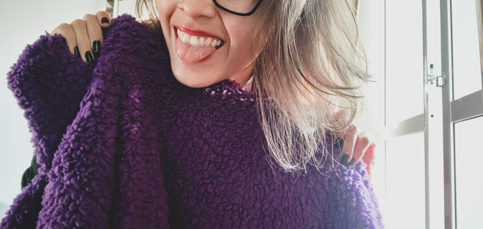 Série Cores: Violeta – Contexto e desafio de look com uma peça da cor ...